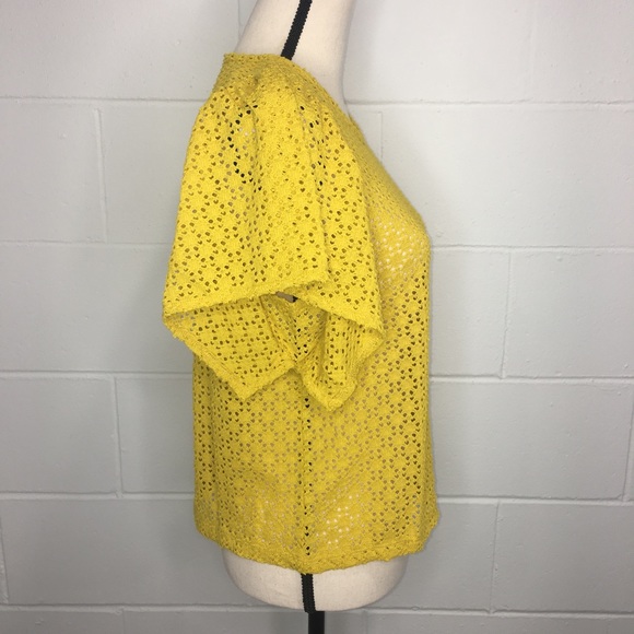 Madewell | Tops | Texture Thread Eyelet Tshirt Size Medium | Poshmark